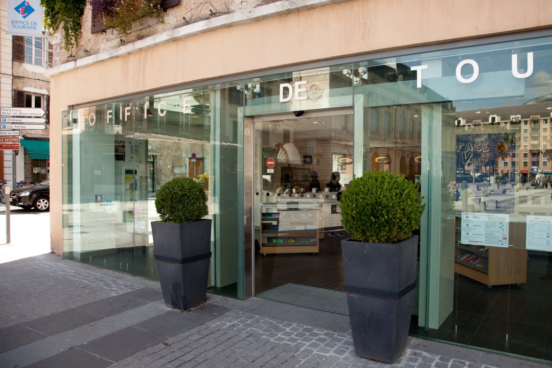 Quand est-il nécessaire de moderniser sa porte automatique ? | Softica