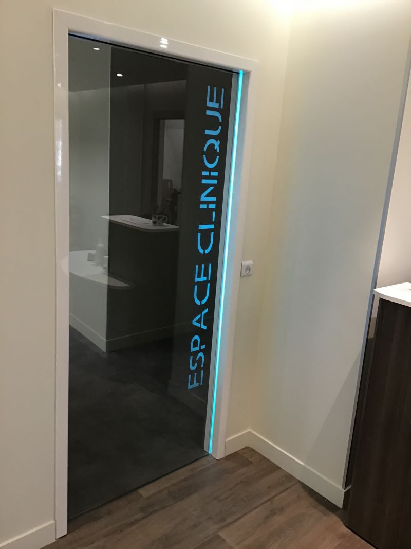 Porte automatique intérieure à galandage | Softica